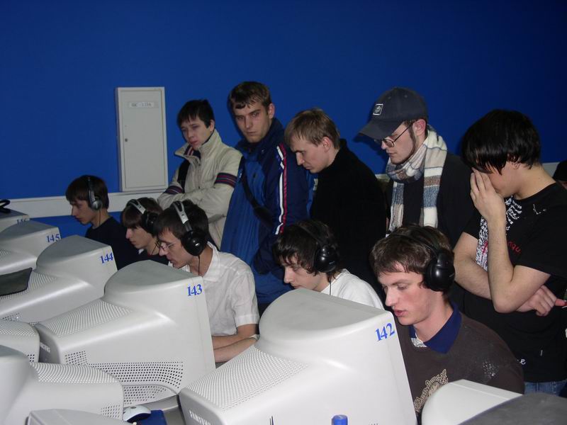 ASUS CUP 2004 AUTUMN UA - Gameinside.ua
