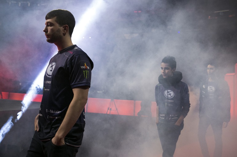 [Dota 2] Fear покинул состав Evil Geniuses - Gameinside.ua